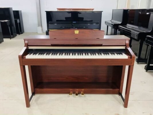 Đàn Piano Yamaha CLP370 – Nhạc Cụ Hà Nội